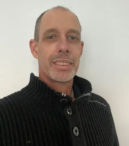 Lee M | Tarot Card Reader & Clairvoyant | Kooma