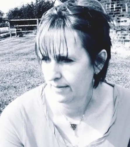 Sally | Psychic & Tarot Card Reader | Kooma