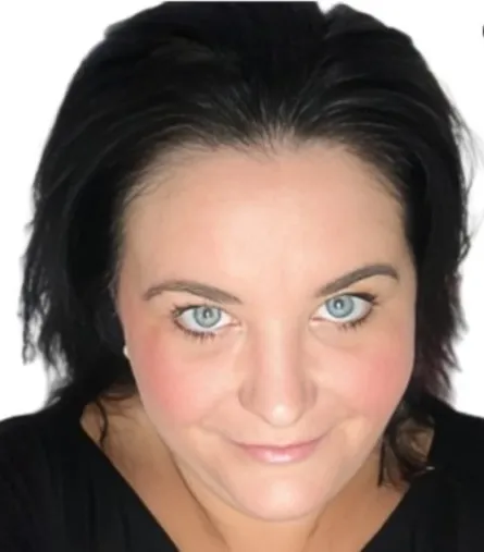 Lilly May | Tarot Card Reader & Clairvoyant | Kooma