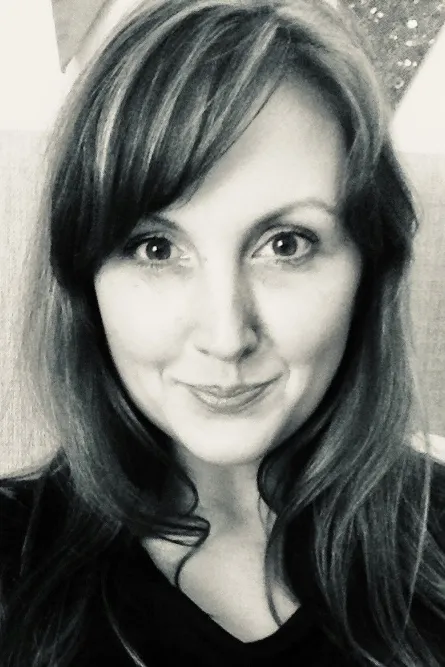 Seren | Tarot Card Reader & Clairvoyant | Kooma