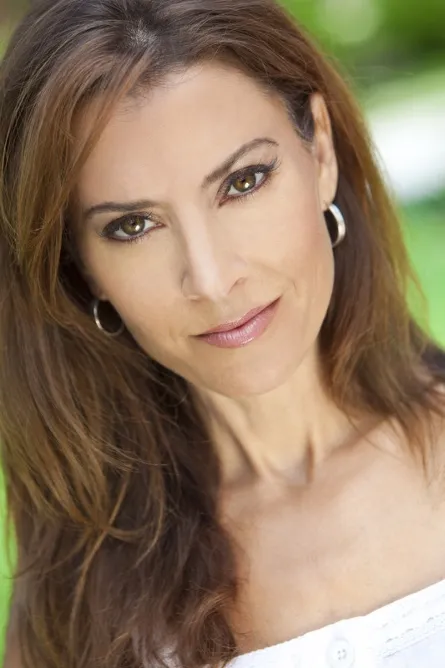 Sylvia | Tarot Card Reader & Clairvoyant | Kooma